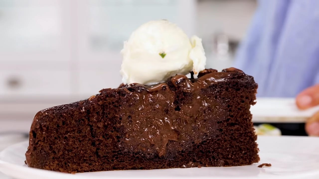 CHOCOLATE WET CAKE Recipe ???? | Book Recipes