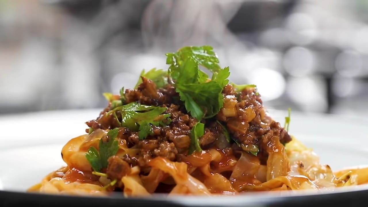 Refika’s Cabbage Pasta aka Cabbage Noodles ???? | Book Recipes