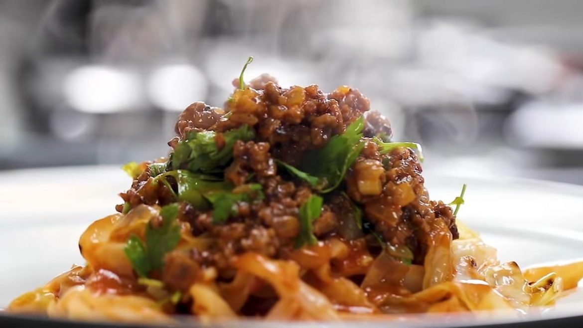 Refika’s Cabbage Pasta aka Cabbage Noodles ???? | Book Recipes