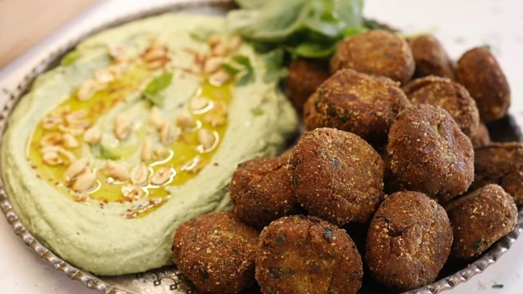 Somekind of a Falafel & Hummus Combo ???? | Book Recipes