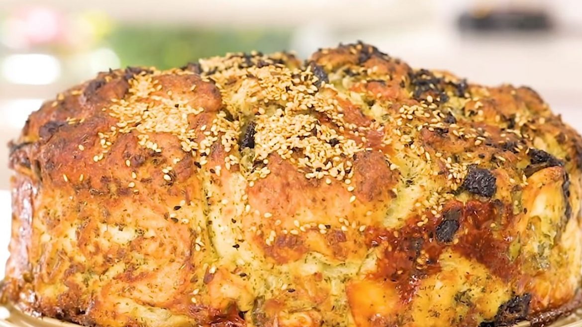 Savory Cake of Olives, Onion, Halloumi Cheese and Mint! | Book Recipes