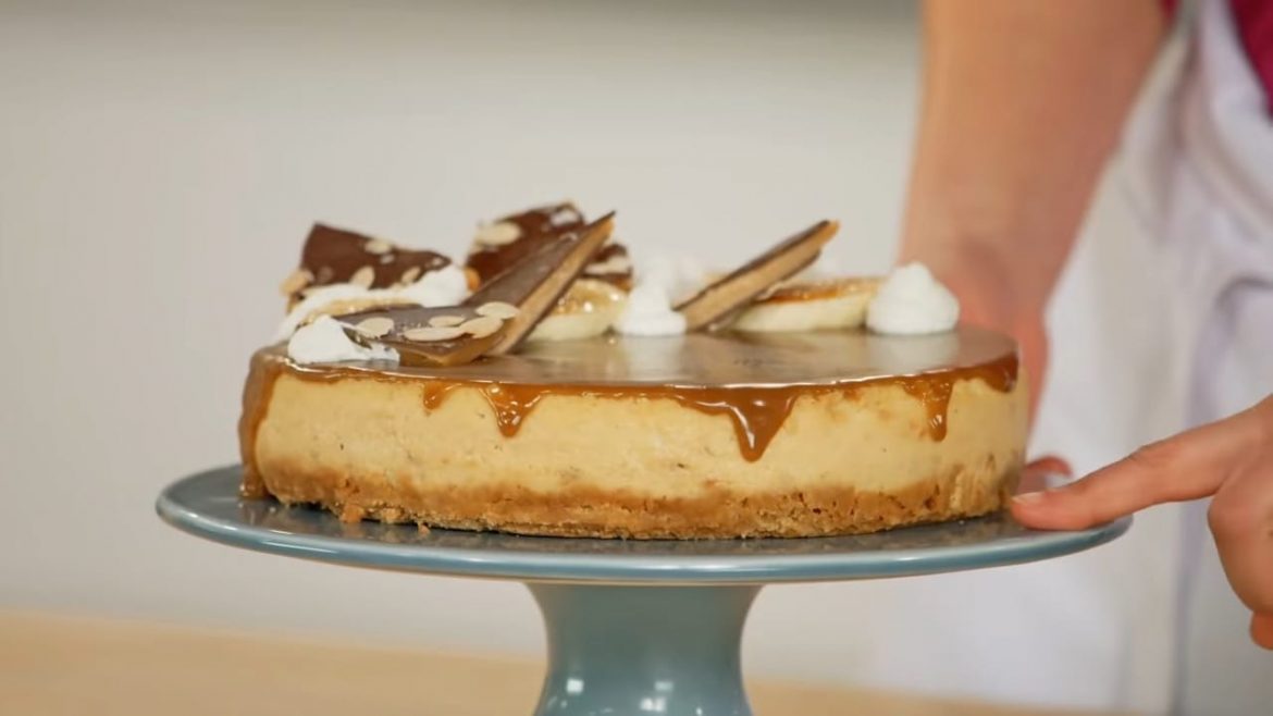 Banana Toffee CHEESECAKE - Made by Anna Olson | Book Recipes