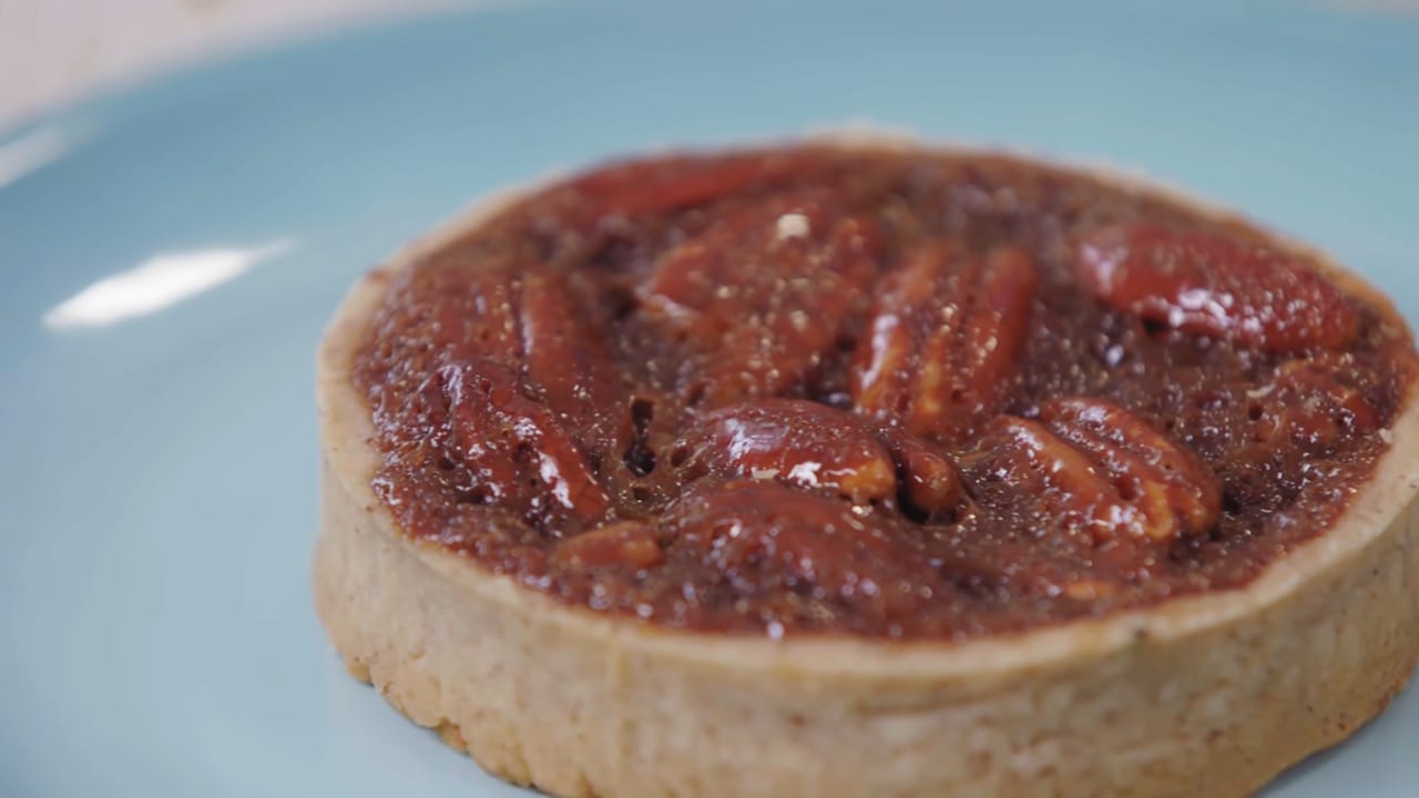 Chocolate Pecan Caramel Tarts For A Decadent Dinner Party | Book Recipes