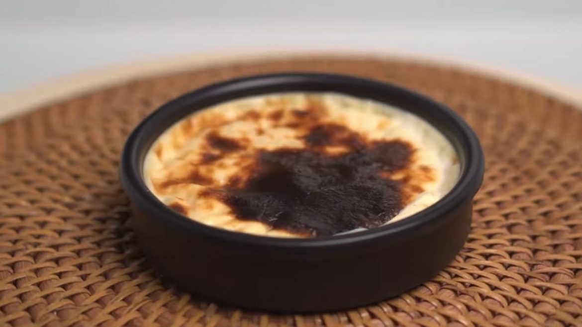 Rich and Creamy baked rice pudding | Book Recipes