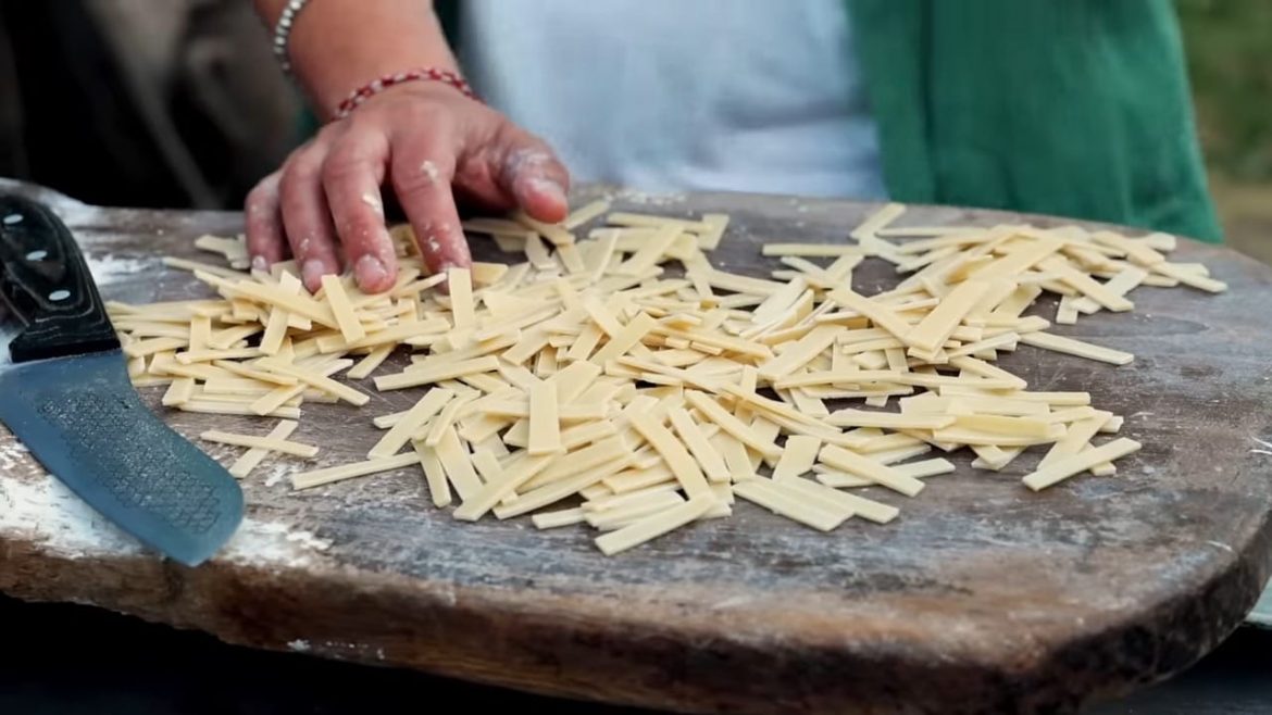 Homemade Turkish Eriste | Book Recipes