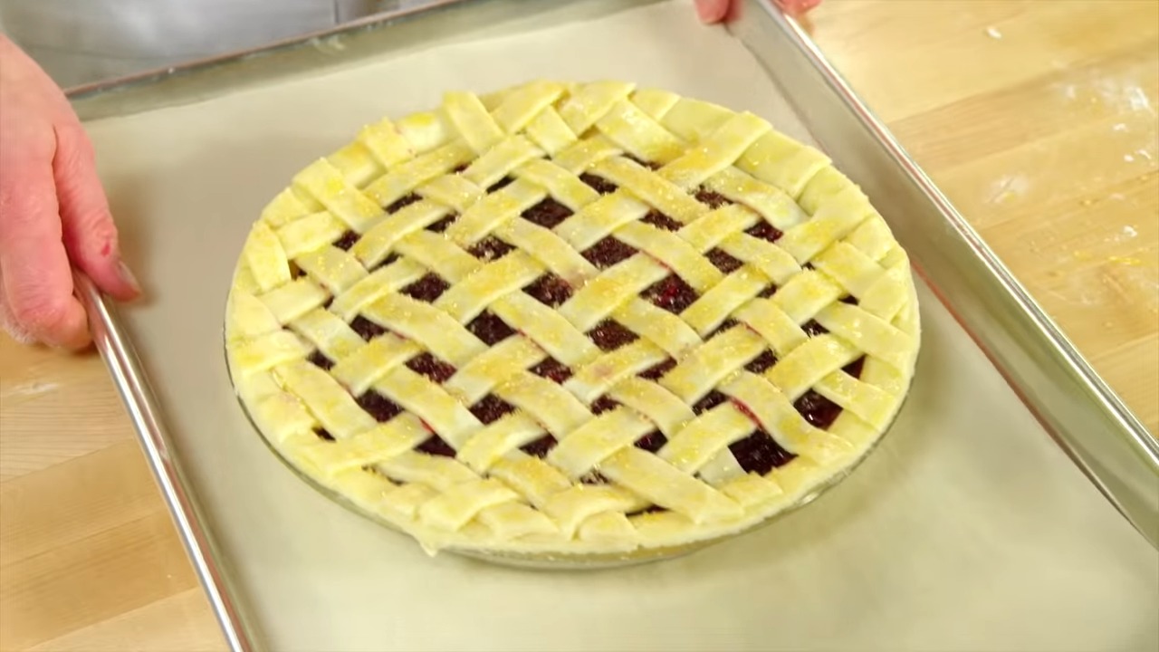 How To Make BLUEBERRY PIE | Book Recipes