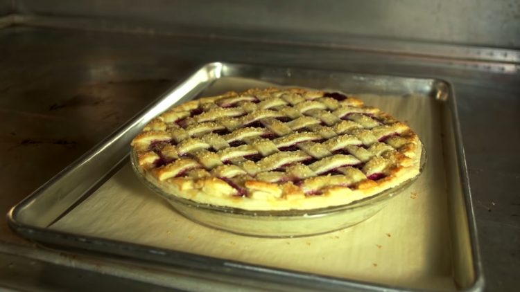 How To Make BLUEBERRY PIE | Book Recipes