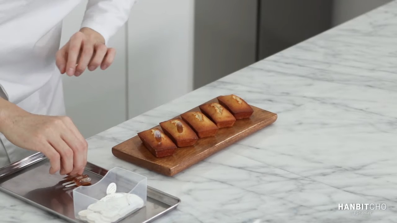 Perfect Classic Financier recipe | Book Recipes